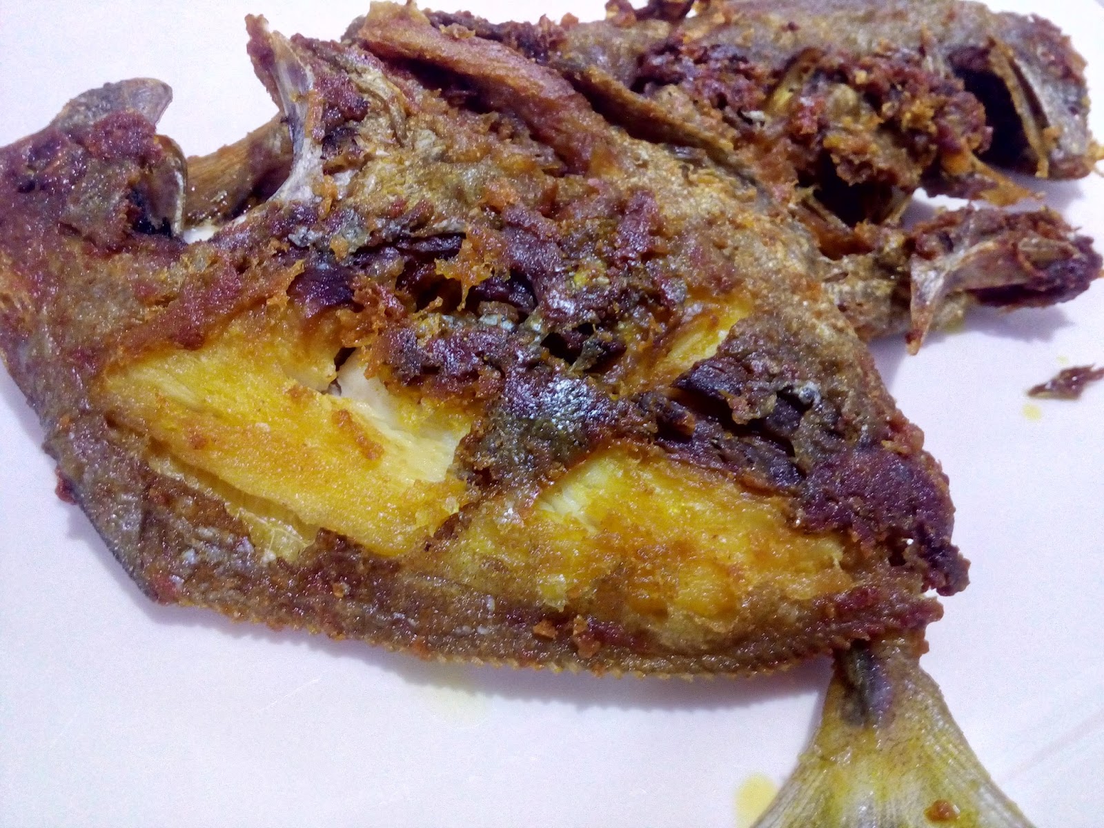 SurayaMSyed: Ikan Bawal Masak Sambal Serai