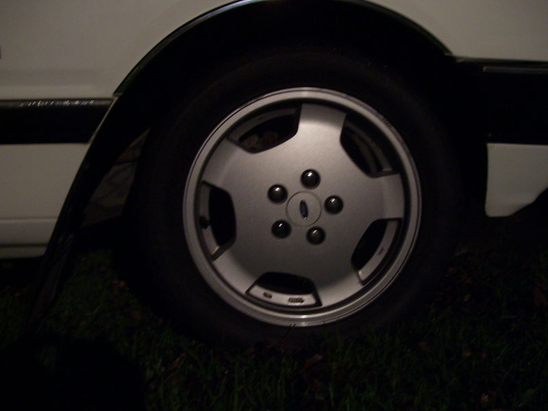 OzzieChief's SVO world: ZJ FAIRLANE WITH SVO RIMS FOR SALE ON EBAY