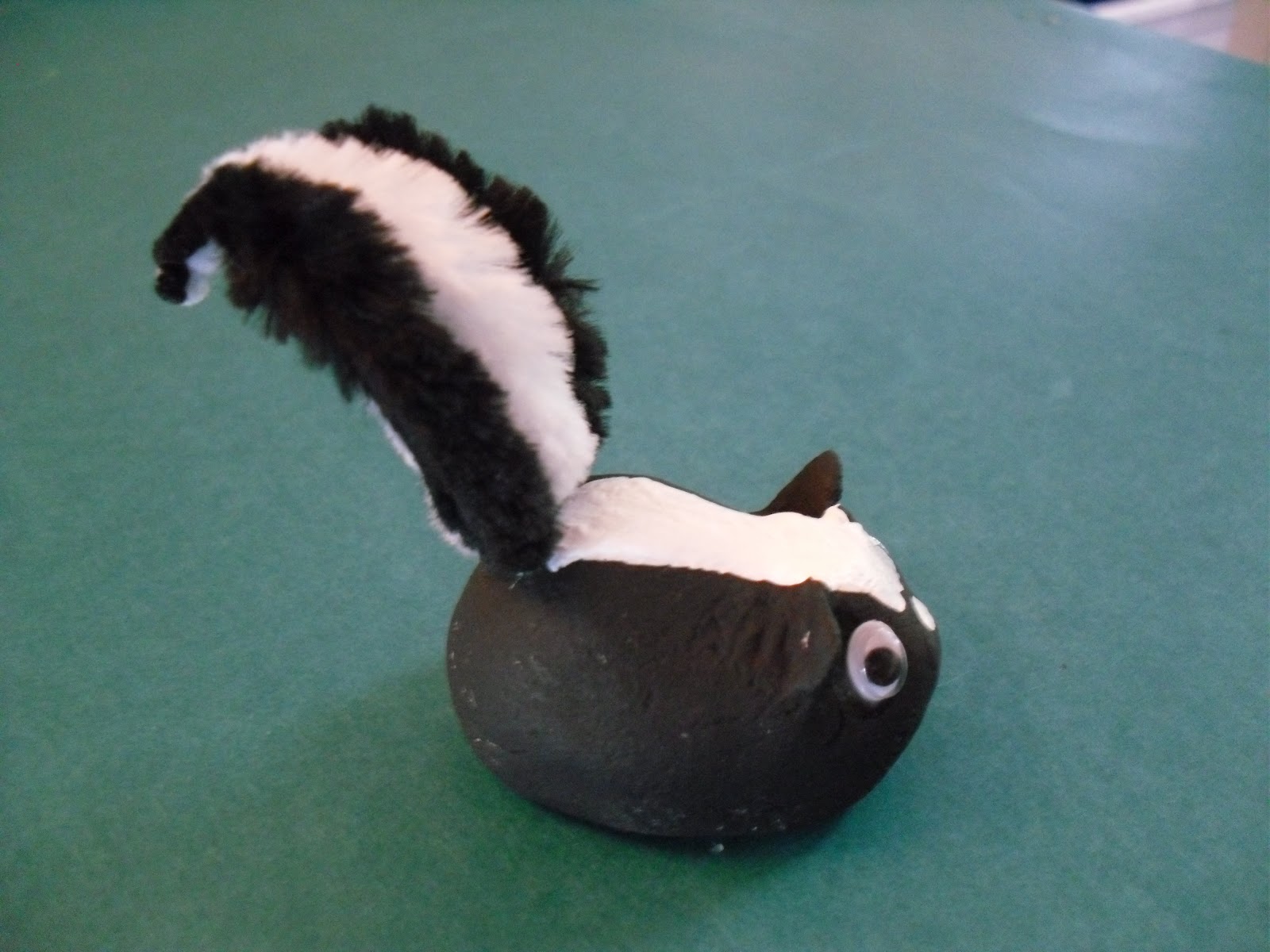 ARTventurous: Skunks!!!