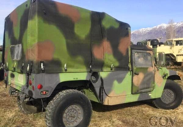 1994 Extremely Rare Humvee - 4x4 Cars