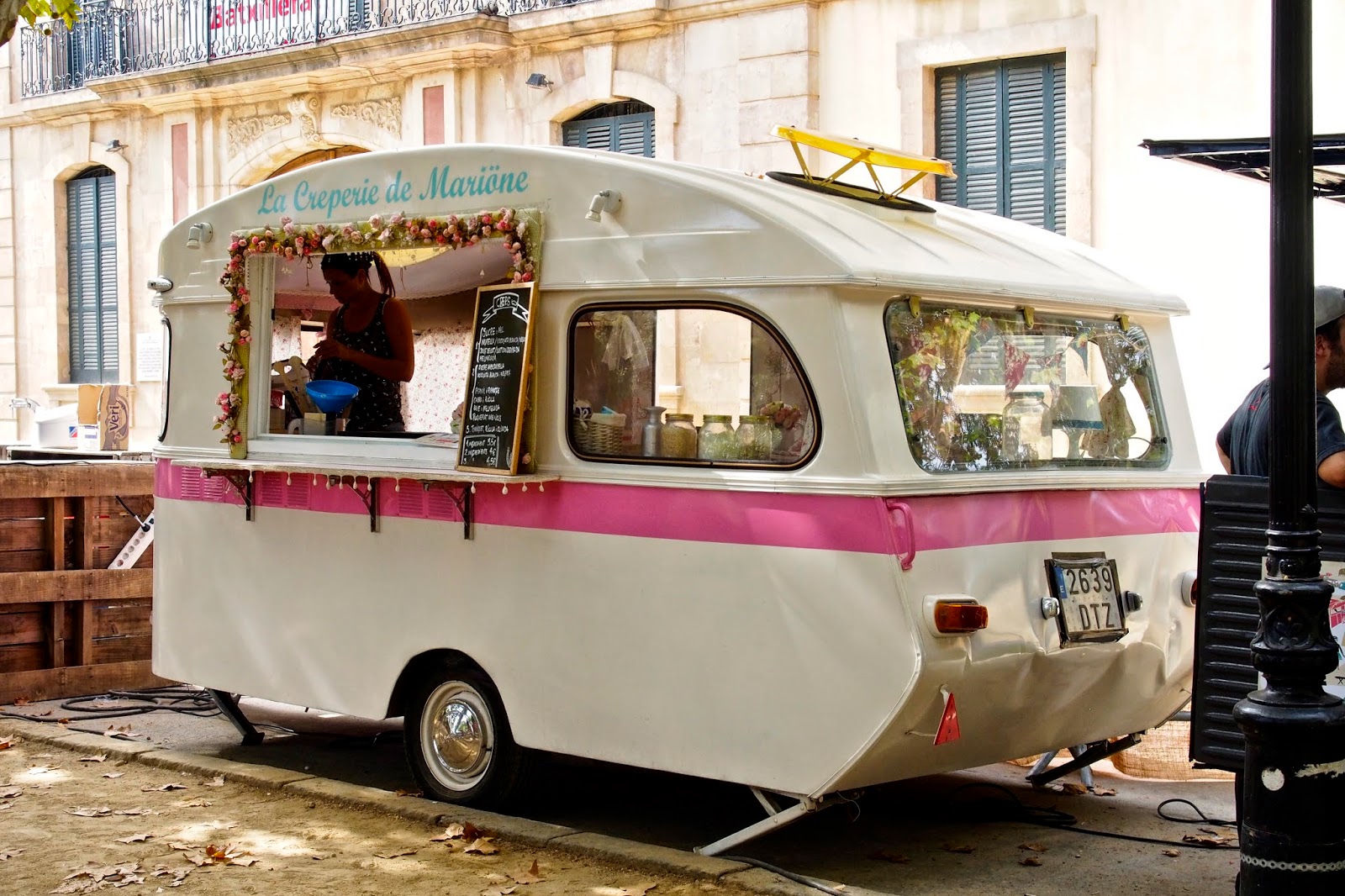 BeHippie: COMIDA CALLEJERA SOBRE RUEDAS