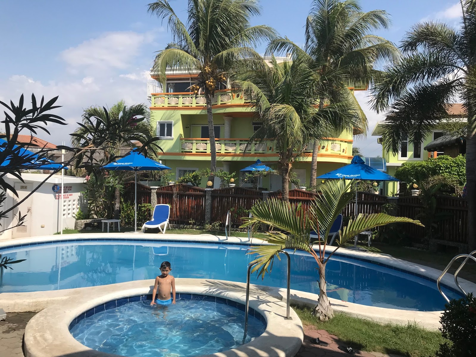 Resorts in La Union : P and M Final Option in San Juan, #eLyU - Escape ...