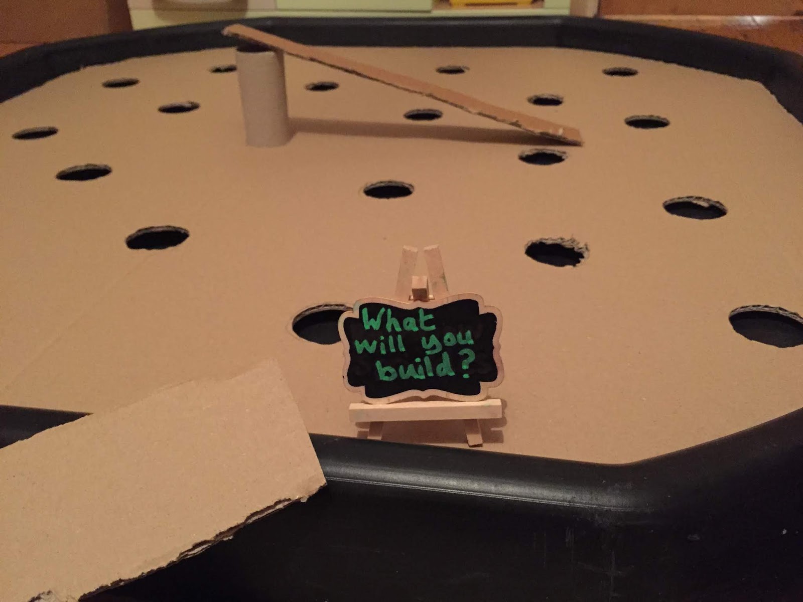 construction tuff tray