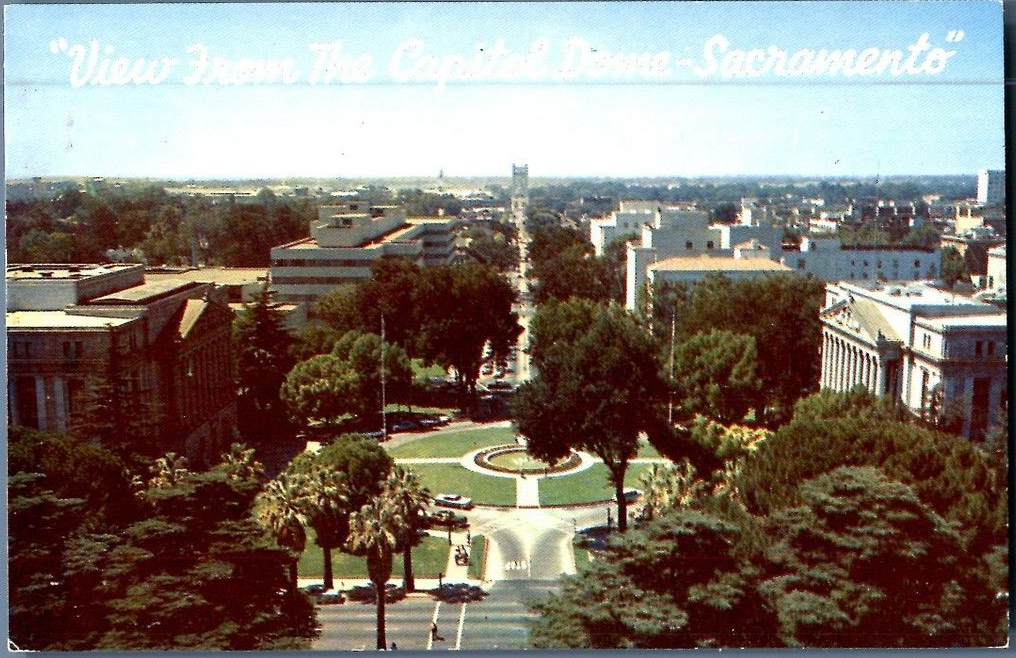 LivingInUrbanSac: Vinatge Postcards