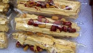 Mecochilas BANEÑAS: La melcocha, un dulce que se transforma