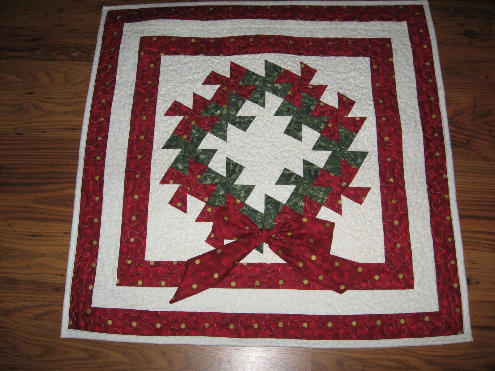 California Quilting: "lil" twister wreaths on parade