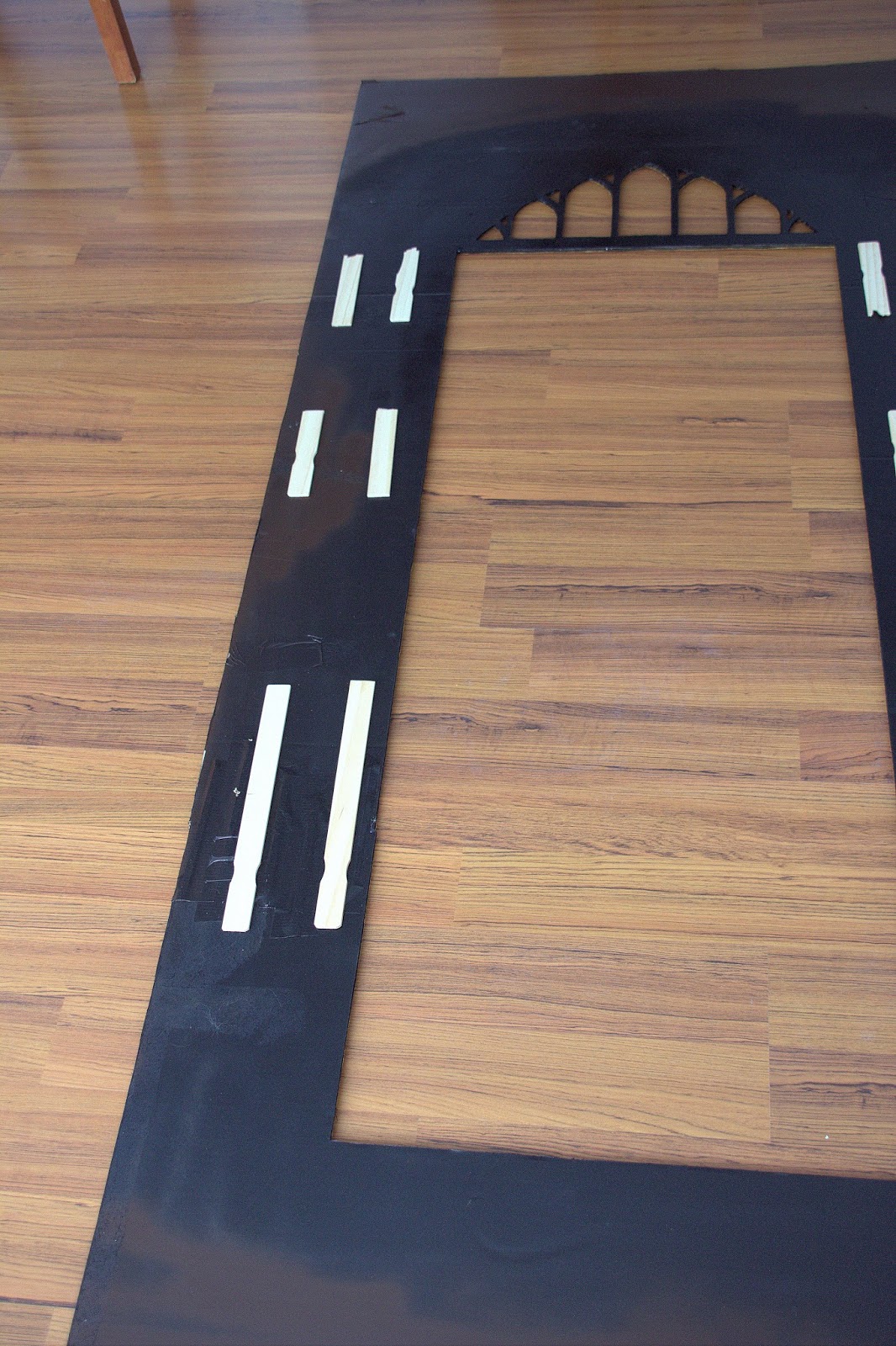 Delicious Reads: DIY Harry Potter Cardboard "Mirror of Erised" Tutorial