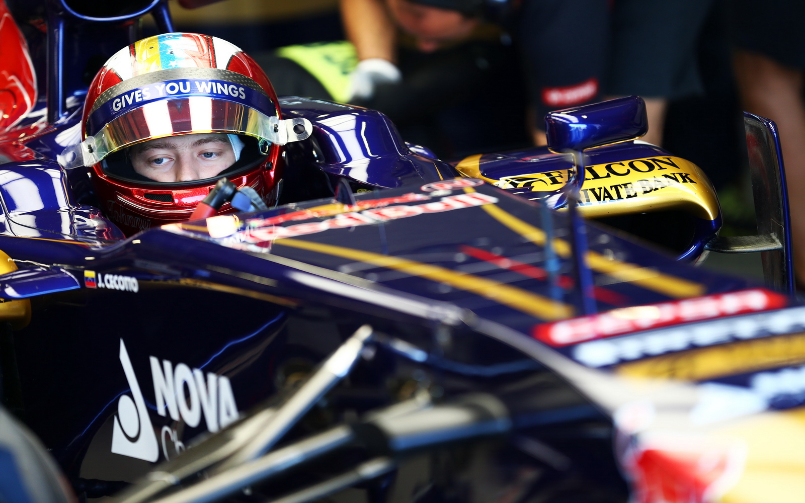 2013 SILVERSTONE TEST: DAY 1 IN HIGH RESOLUTION IMAGES - FORMULA 1