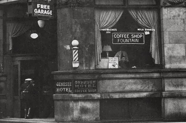 Husmeando por la red: El suicidio del Hotel Genesse. 1942. Historia de ...