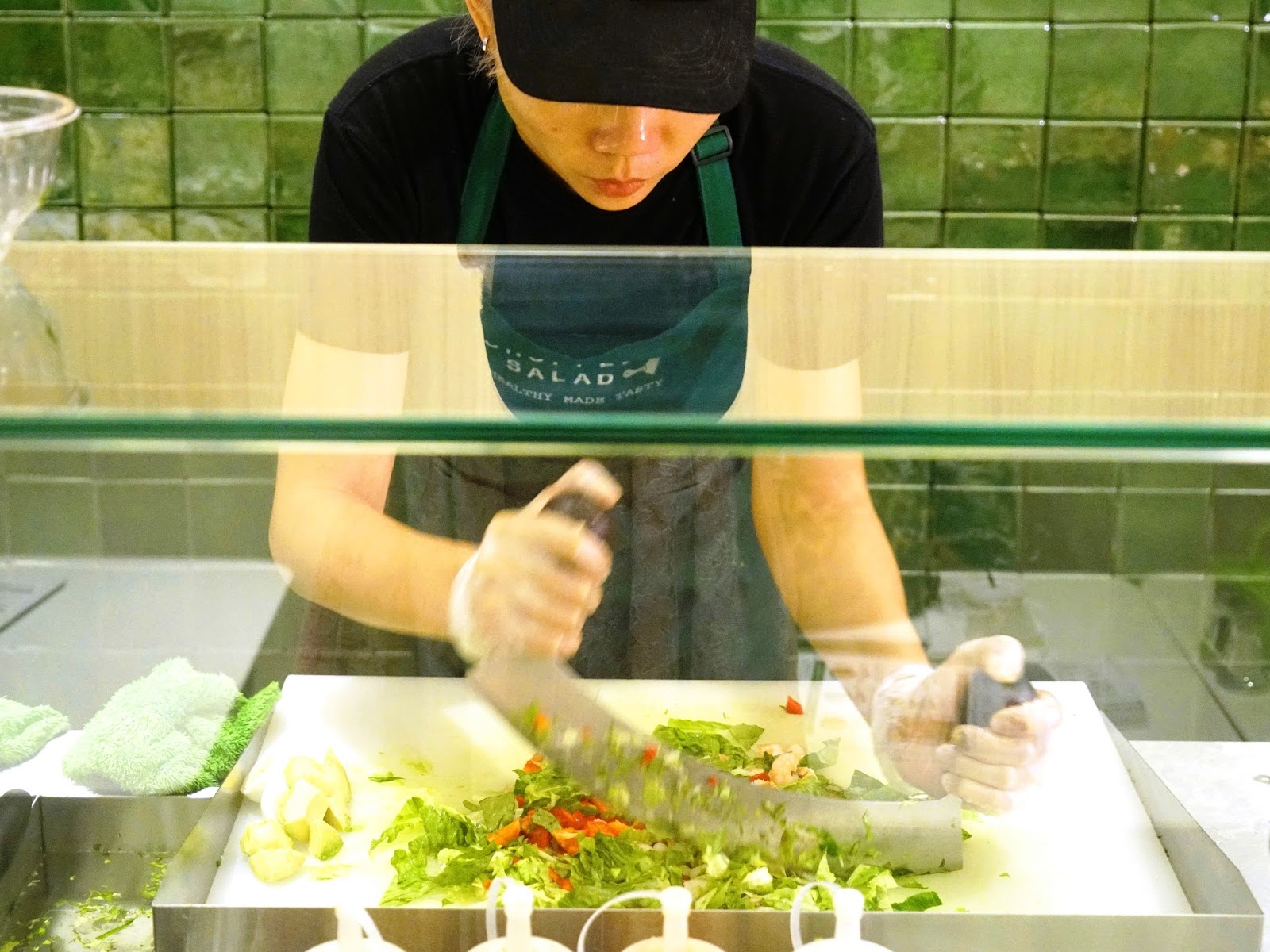 PinkyPiggu: Tokyo Chopped Salad @ Millenia Walk ~ Chef Teppei Opens ...