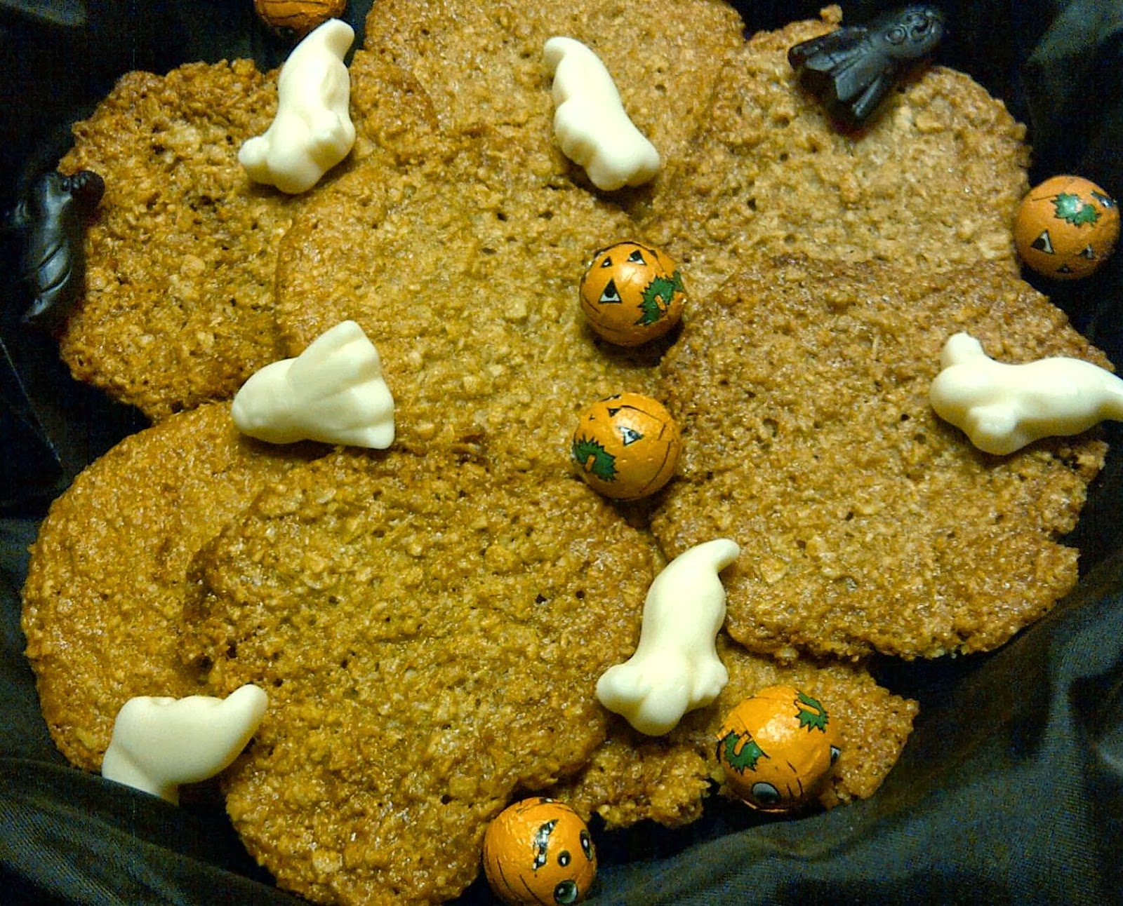 Grandma Abson's Traditional Baking: Scary treats for Halloween