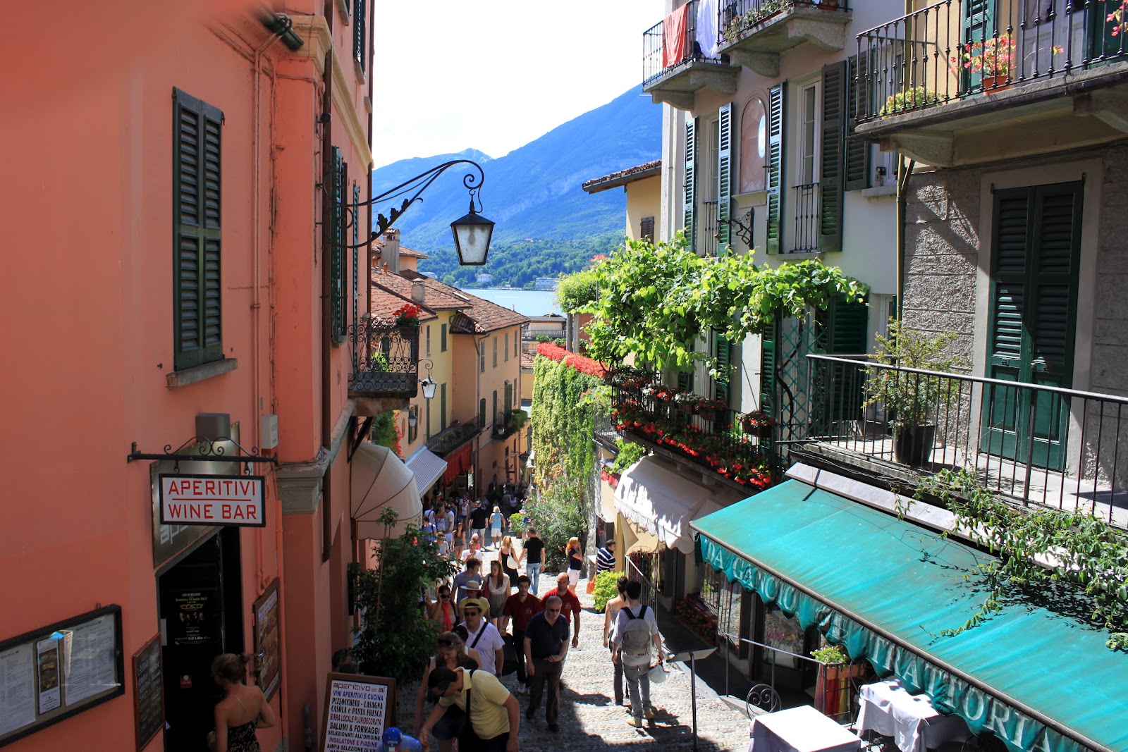 The Game of Life: Friendly Lake Como