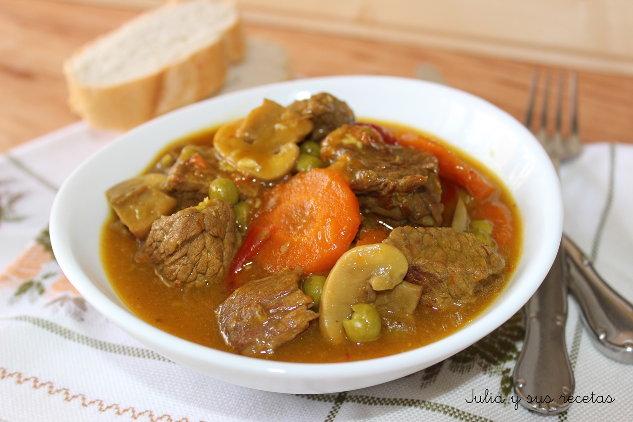 JULIA Y SUS RECETAS: Ternera a la jardinera