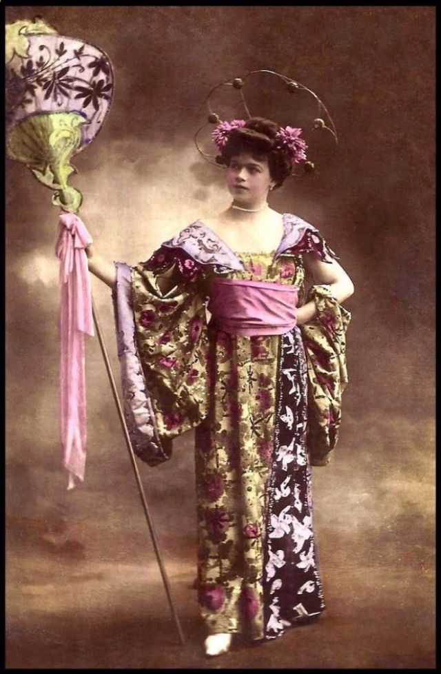 27 Beautiful Vintage Portraits of Gaijin (non-Japanese) Geishas From ...