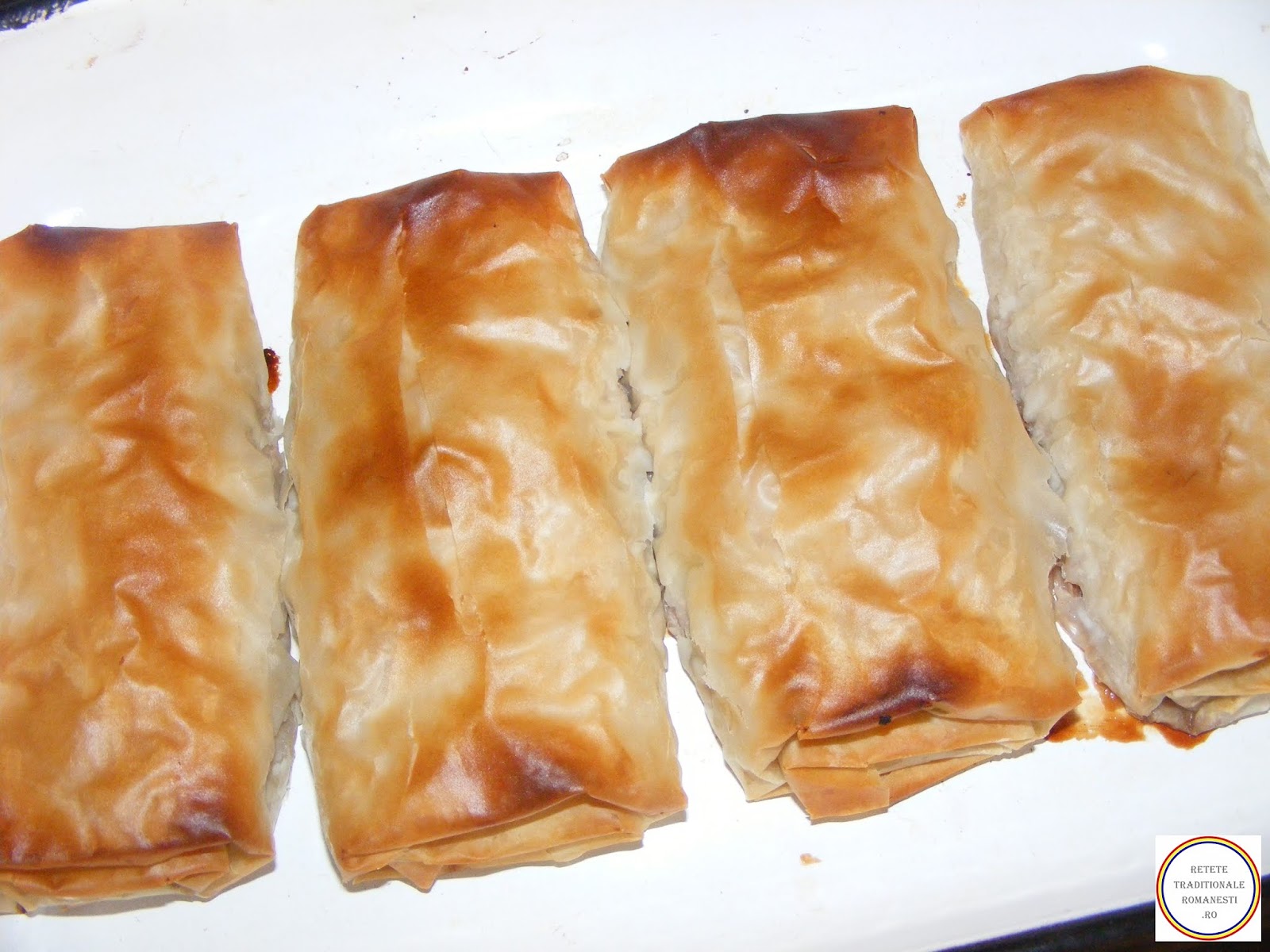 Strudel cu mere reteta | Retetetraditionaleromanesti.ro