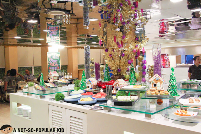 Dinner Buffet in Midas Cafe of Midas Hotel and Casino - A Not-So ...