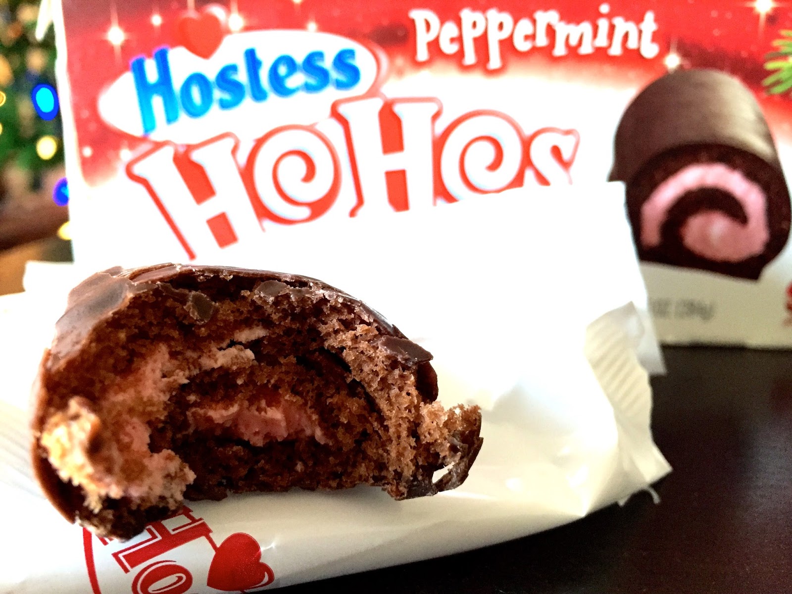Junk Food Jones: Peppermint Ho Hos
