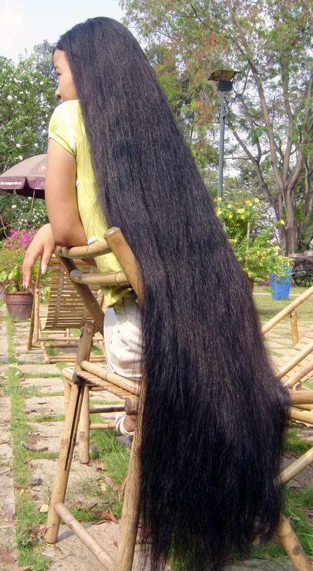 Long Haired Women Hall of Fame: Hoai