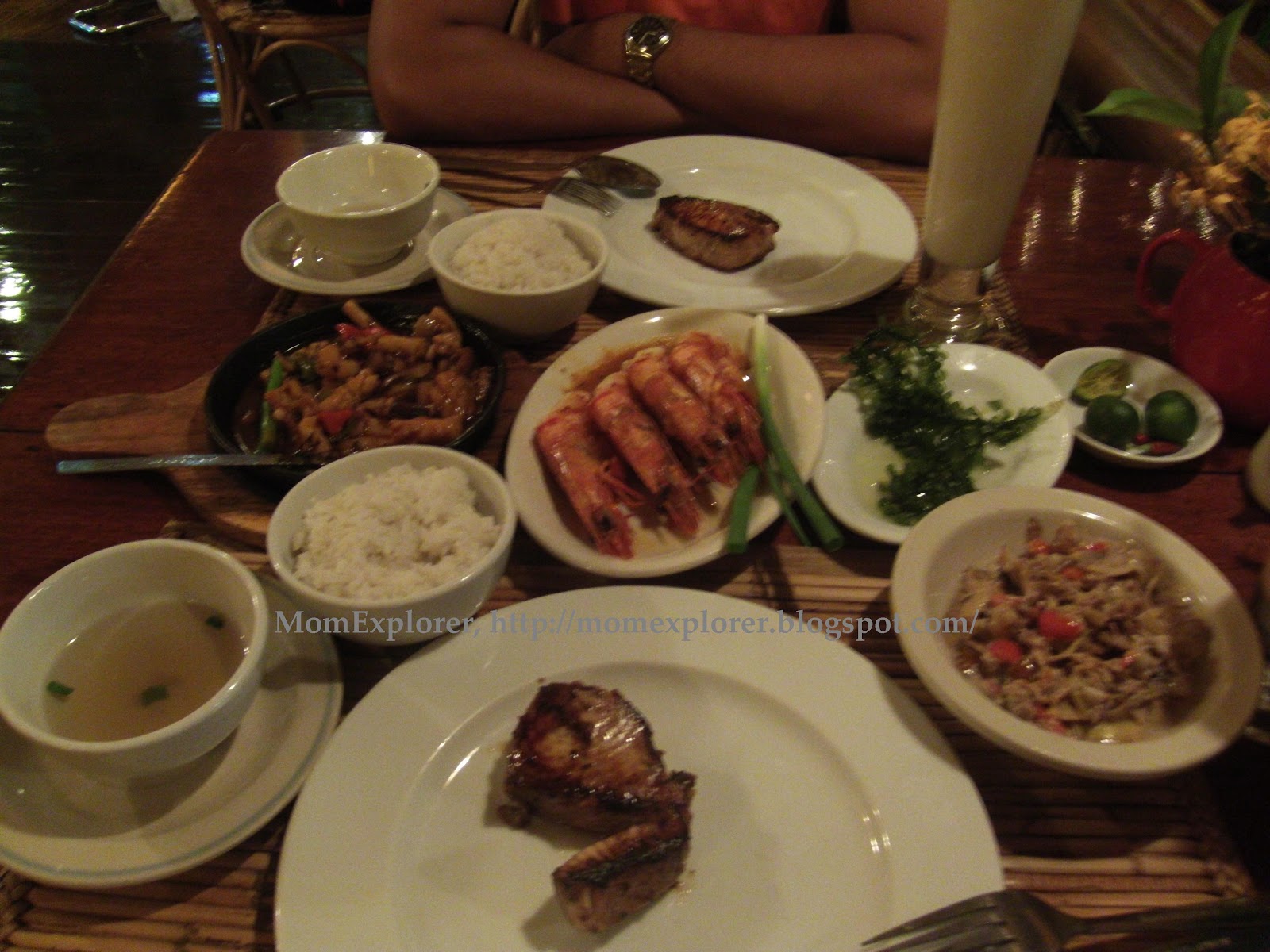 KaLui Restaurant: Puerto Princesa Restaurants | MomExplorer