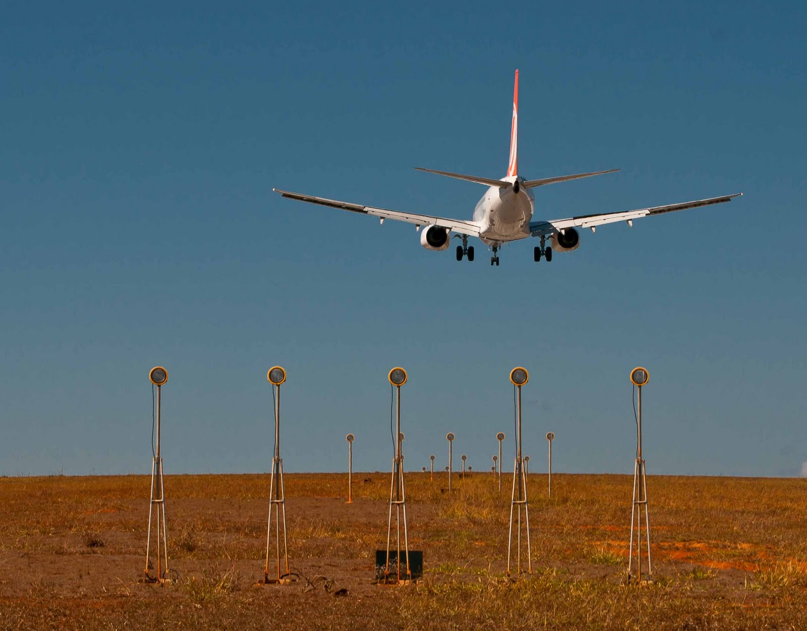 CONFINS INTERNATIONAL AIRPORT = SPOTTING DAY