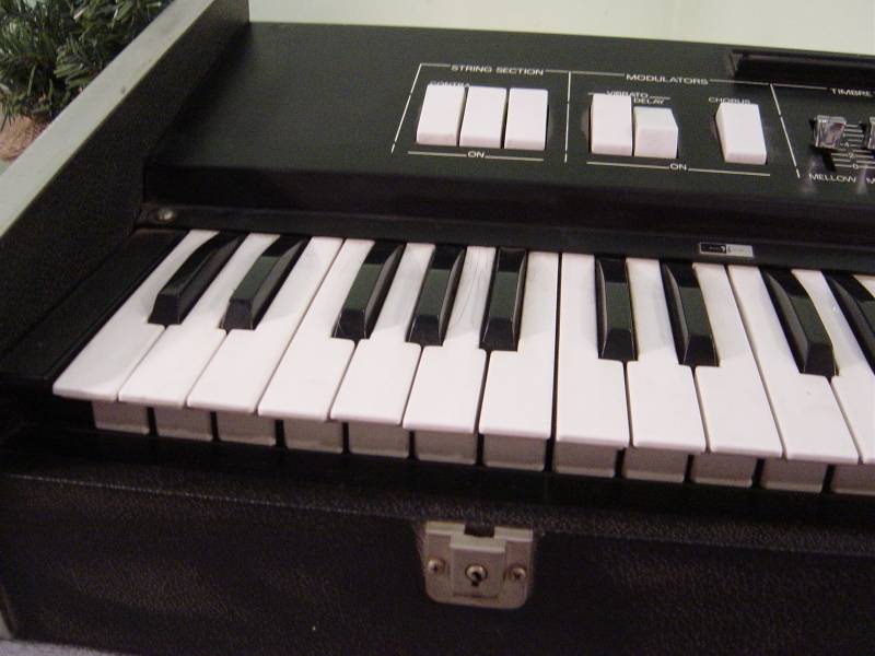 MATRIXSYNTH: VINTAGE UNIVOX STRINGMAN SYNTHESIZER