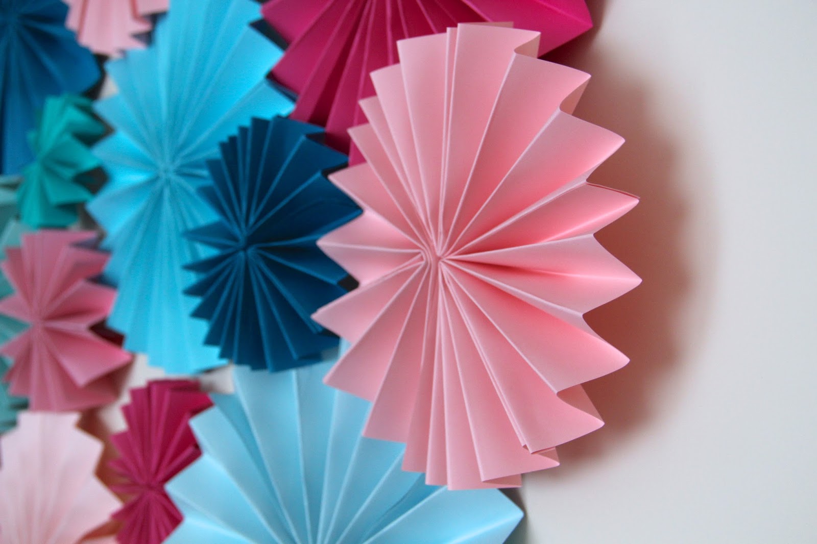 Paper Rosettes DIY | Home On Oak