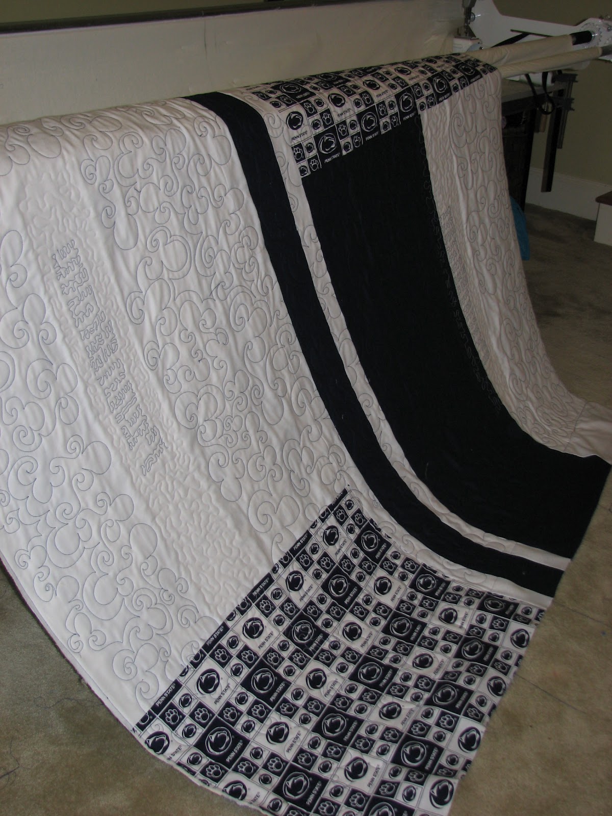 The Crafty Quilter's Closet: March 2012