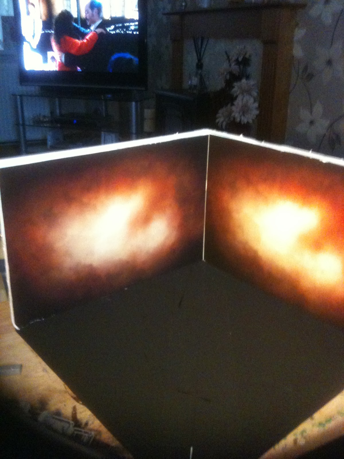 Scale Model Workbench: D.I.Y Photo Booth