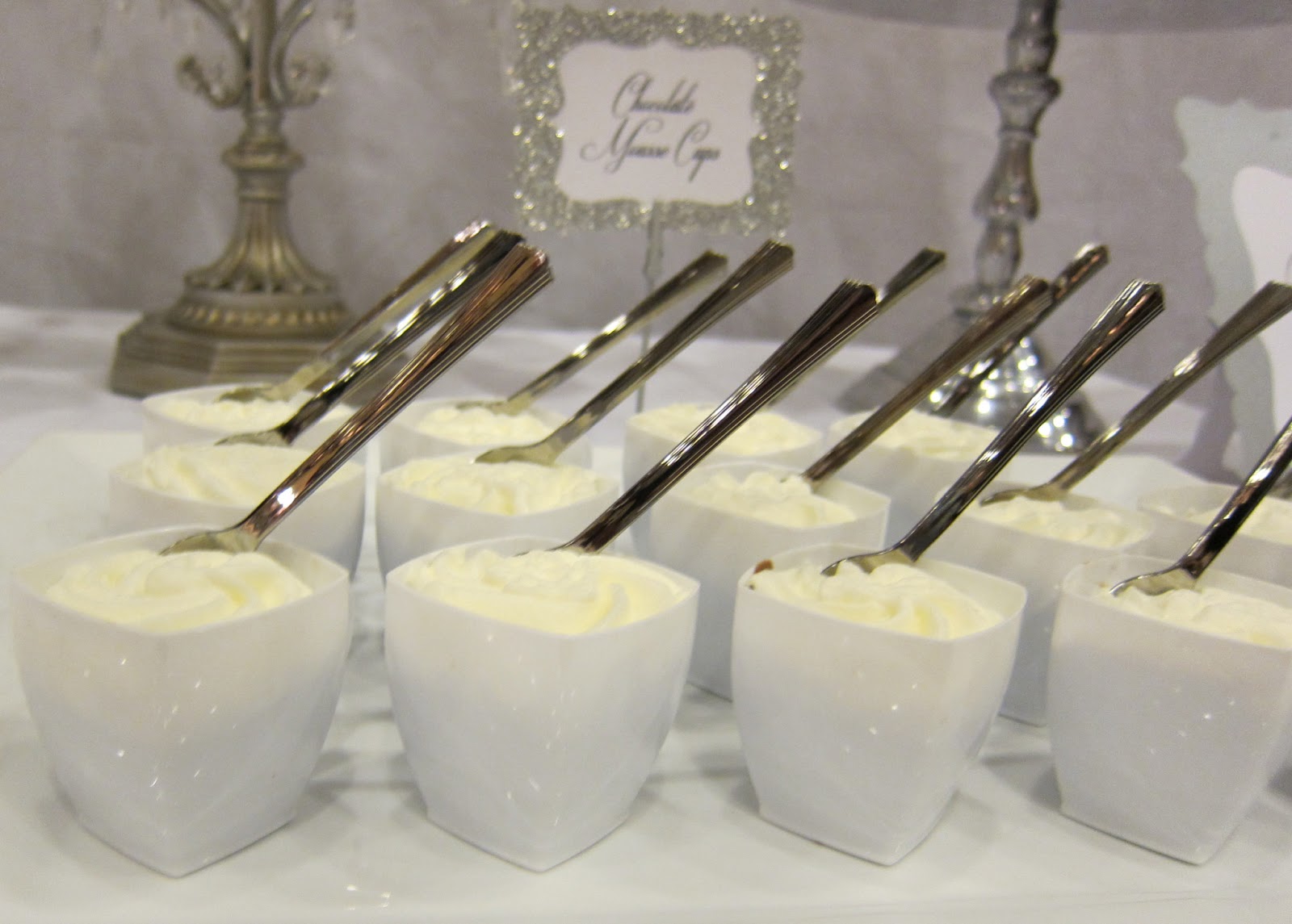 Eyecandy: Wonderful White Dessert Table