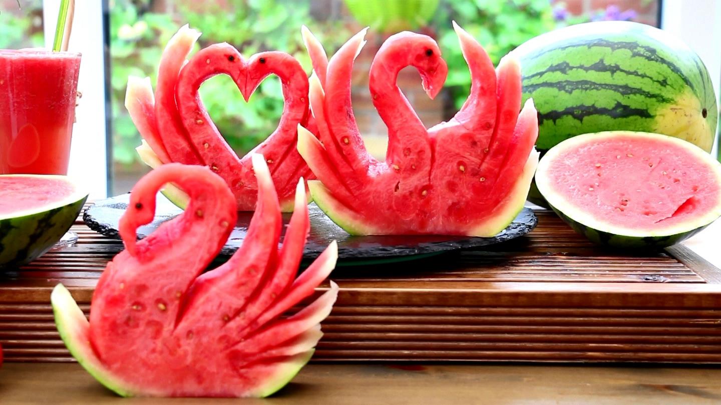 ItalyPaul - Art In Fruit & Vegetable Carving Lessons: How To Carving A ...