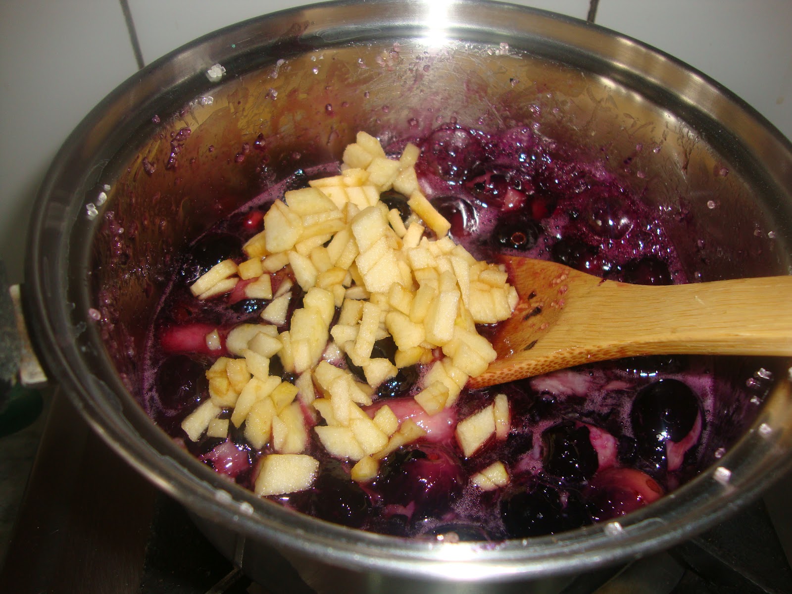 Cooking Delights: Jamun jam
