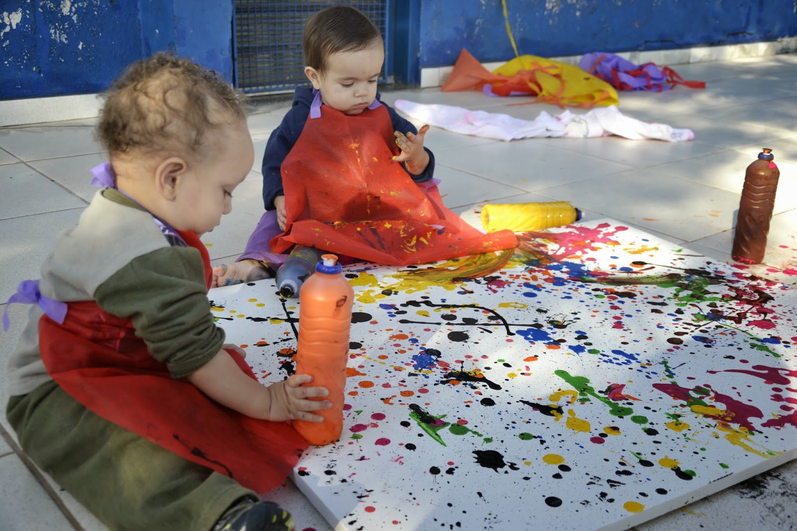 CEMEI HAYDEE MARIA PUPO NOVAES: Os Bebês e as Artes