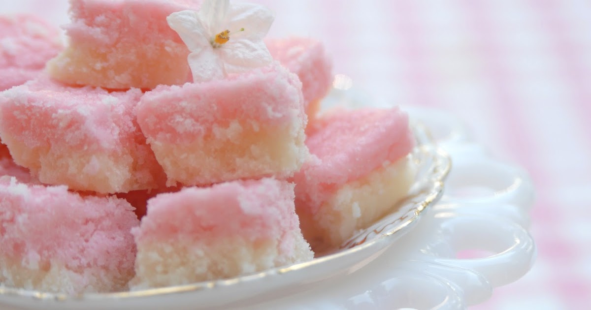 Pink Piccadilly Pastries: Coconut Ice, Round 2