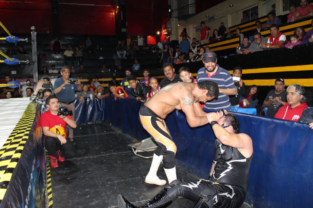 ESTRELLAS DEL RING.: Mr. Electro sigue reinando en los Pesados en la ...