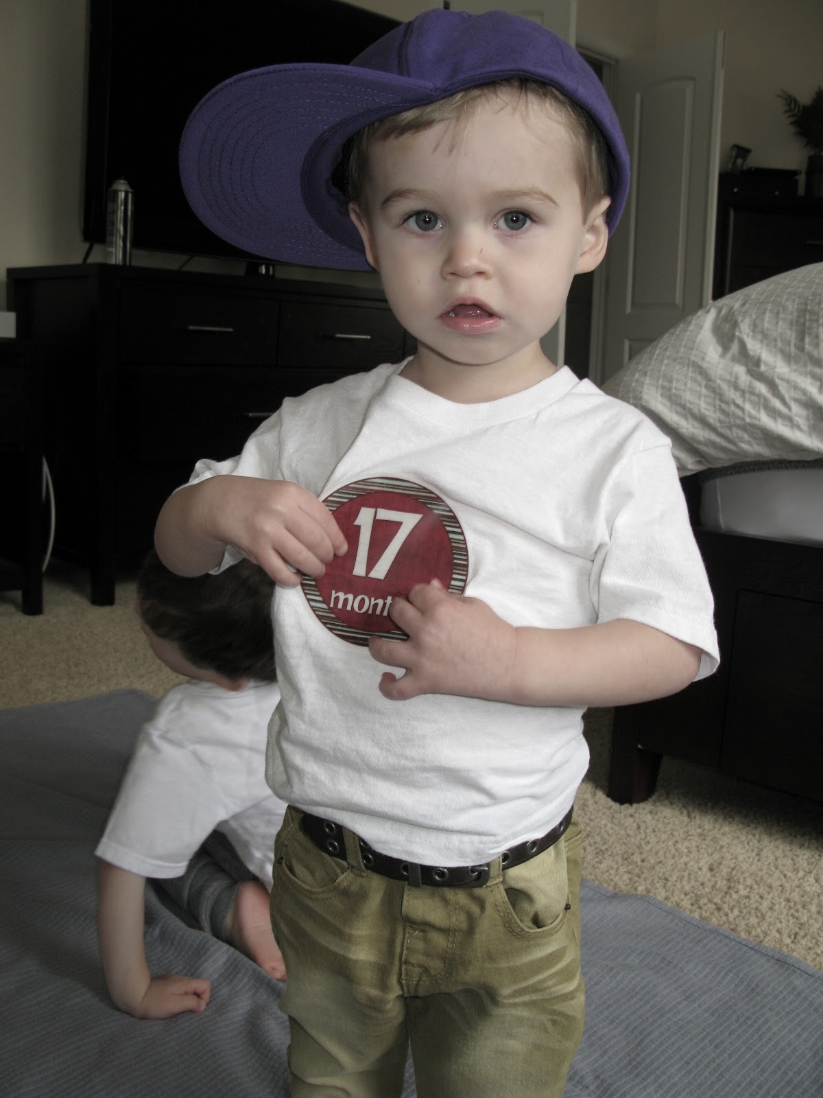 THE MACMASTER FAMILY BLOG: I'M 17 MONTHS OLD!!