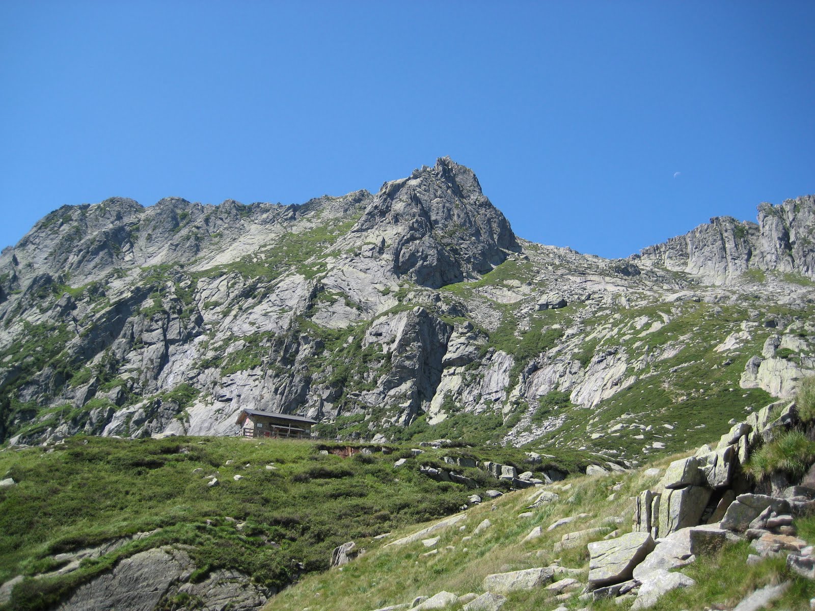 Vagare tra le cime: In Capanna Como (I) e al passo dell'Orso