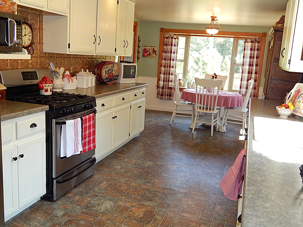 Applestone Cottage: Our kitchen cupboards transformed.