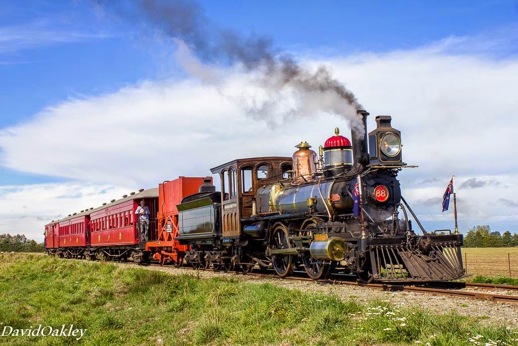 car: mighty good looking locomotive, photo by David Oakley