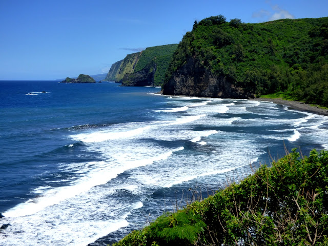 Geotripper: Monday's Minor Mystery Solved Pretty Quickly: Poles with no ...