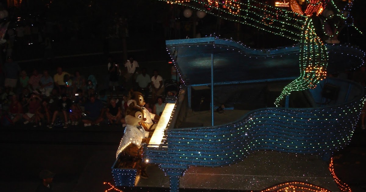 Picturing Disney: Spectromagic!