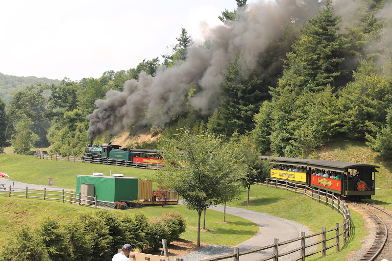 The Dobbins Boys & Sophie Joy: Tweetsie Railroad, Boone NC