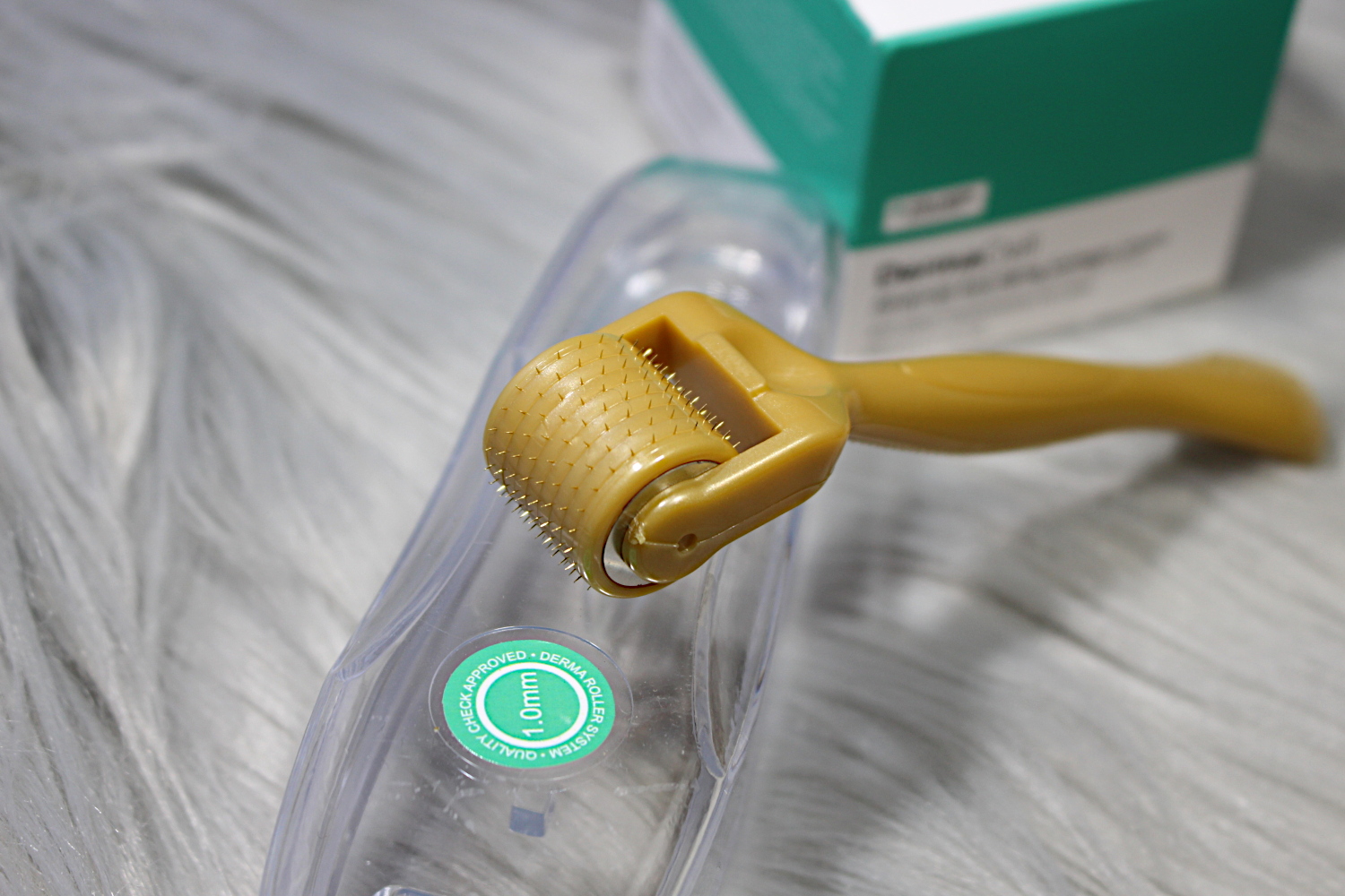 How to Get a Flawless Skin with Derma Roller System | Review & First ...