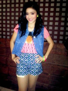 Cherry's blue Jesha: Biodata Febby Rastanty (Febby blink)