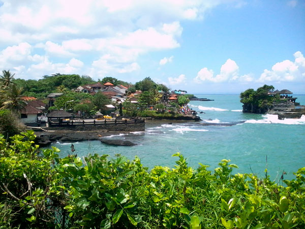 Gedebak Gedebuk: Bali