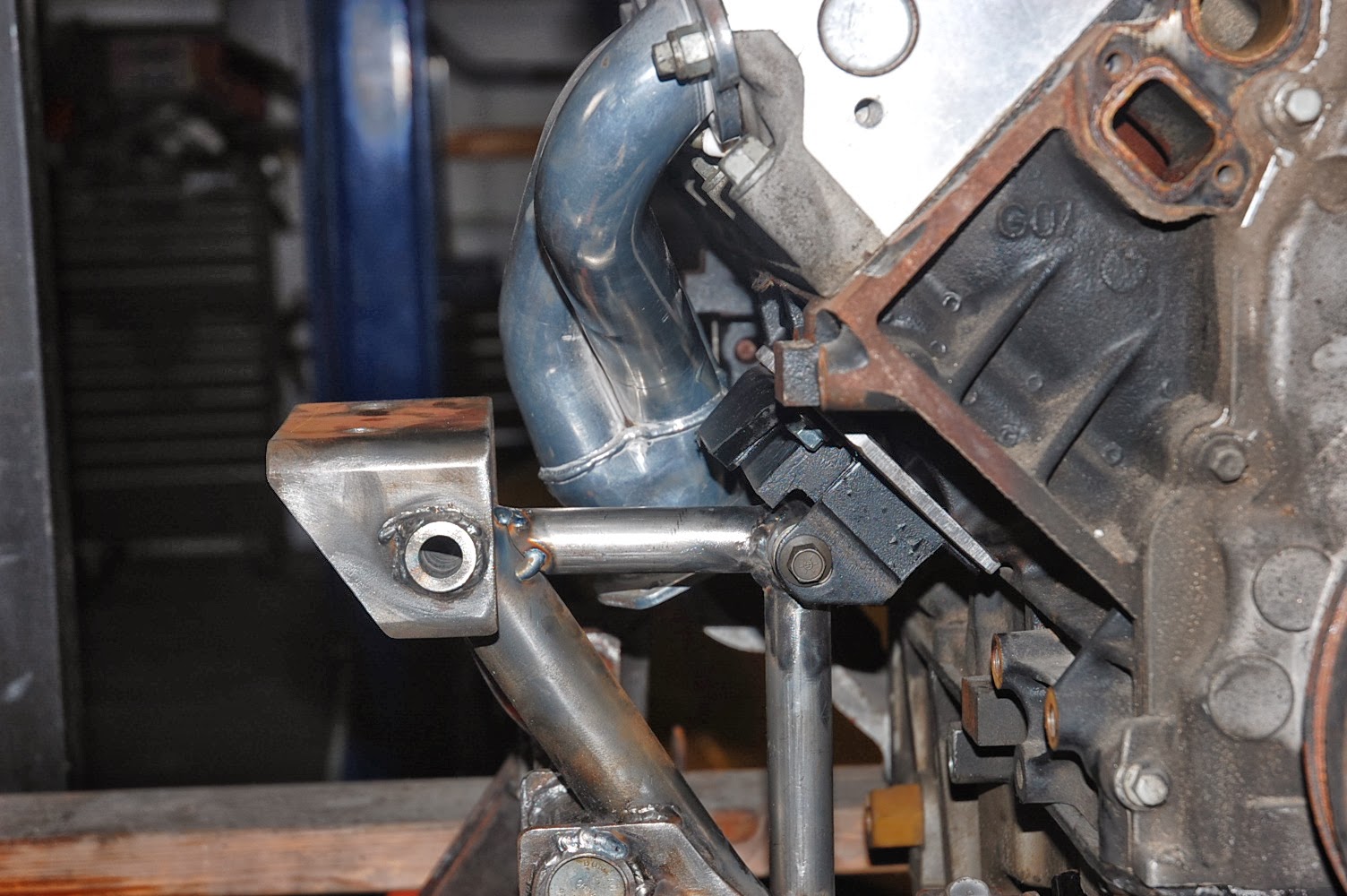 MiataV8 Conversion: Tubular subframe with "LS" motor, Miata mounting ...