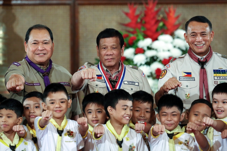 Duterte Slams Pangilinan s Juvenile Law It Promotes Youth Crime Hot Duterte Slams Pangilinan s Juvenile Law It Promotes Youth Crime Hot