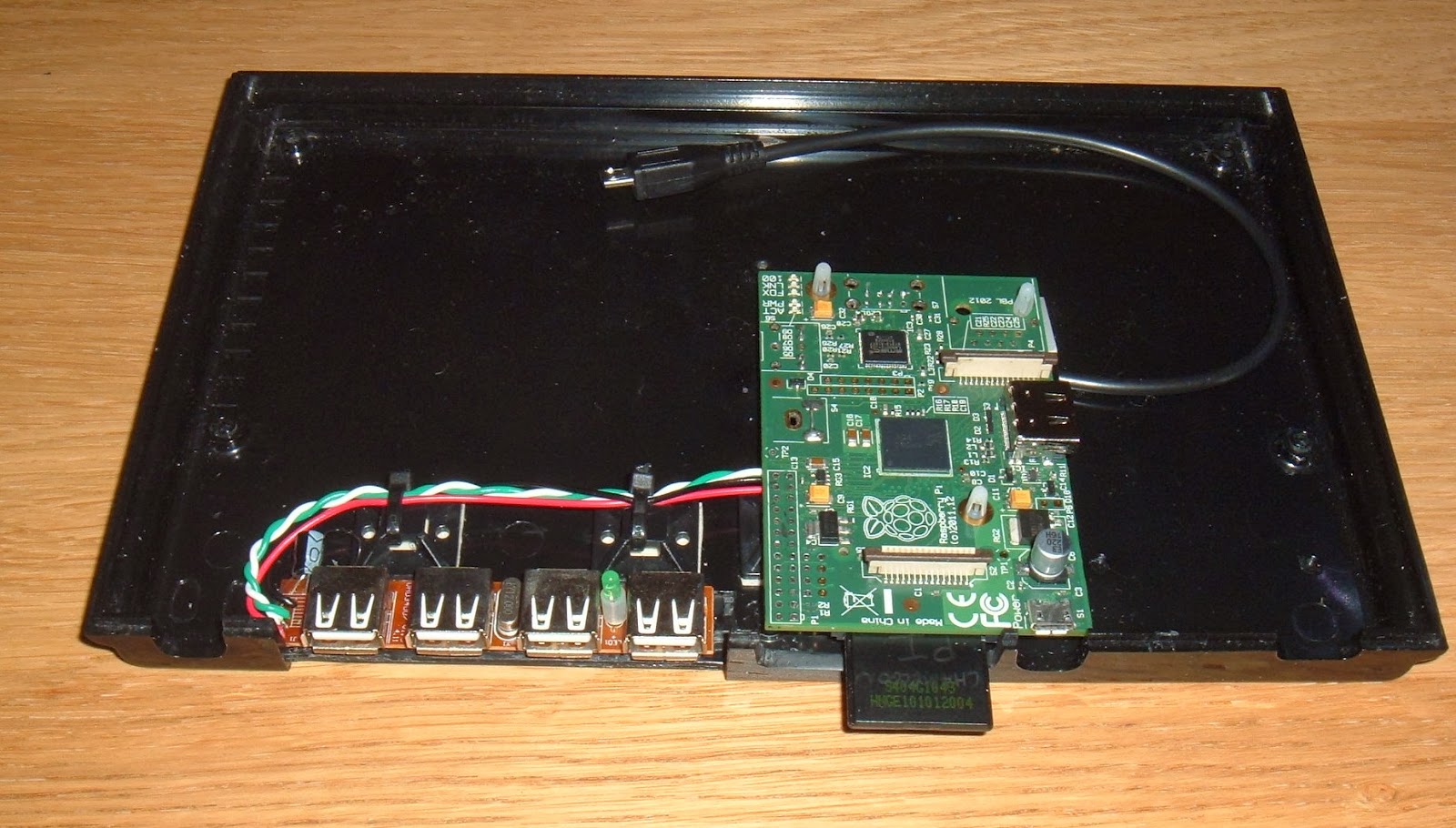 EEVblog #557 - Retro Sinclair ZX Spectrum Computer Teardown - Page 1