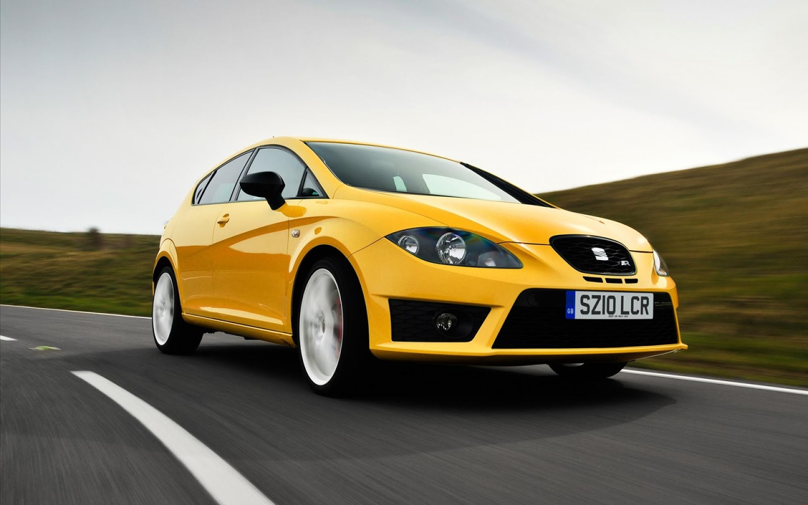 Wallpapers of beautiful cars: Seat Léon Cupra R