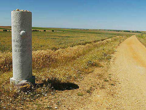 Reflexiones de Manuel: Pincelada: Piedra miliar