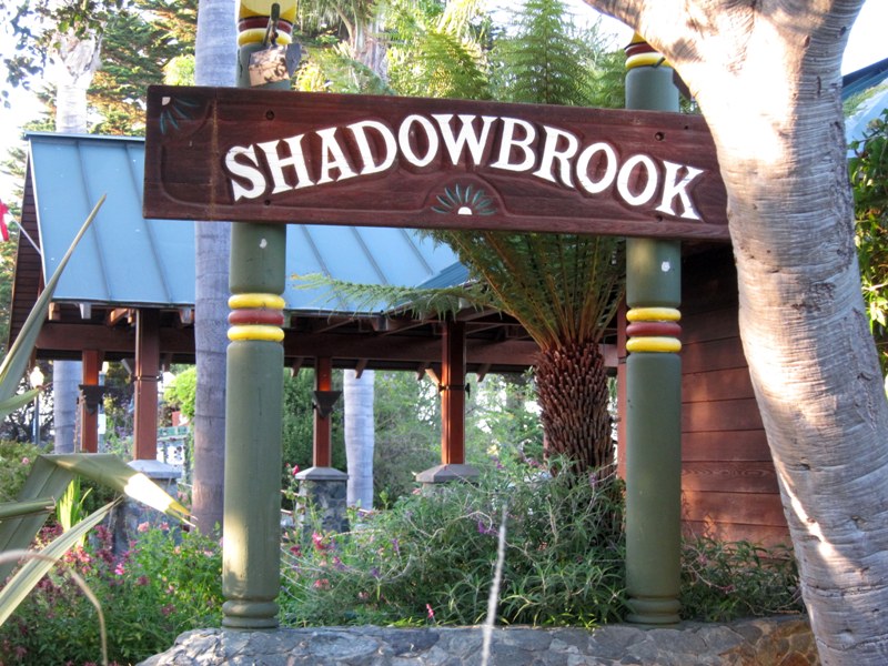 Tell Me Tell Me - Mary: Beautiful Shadowbrook Restaurant